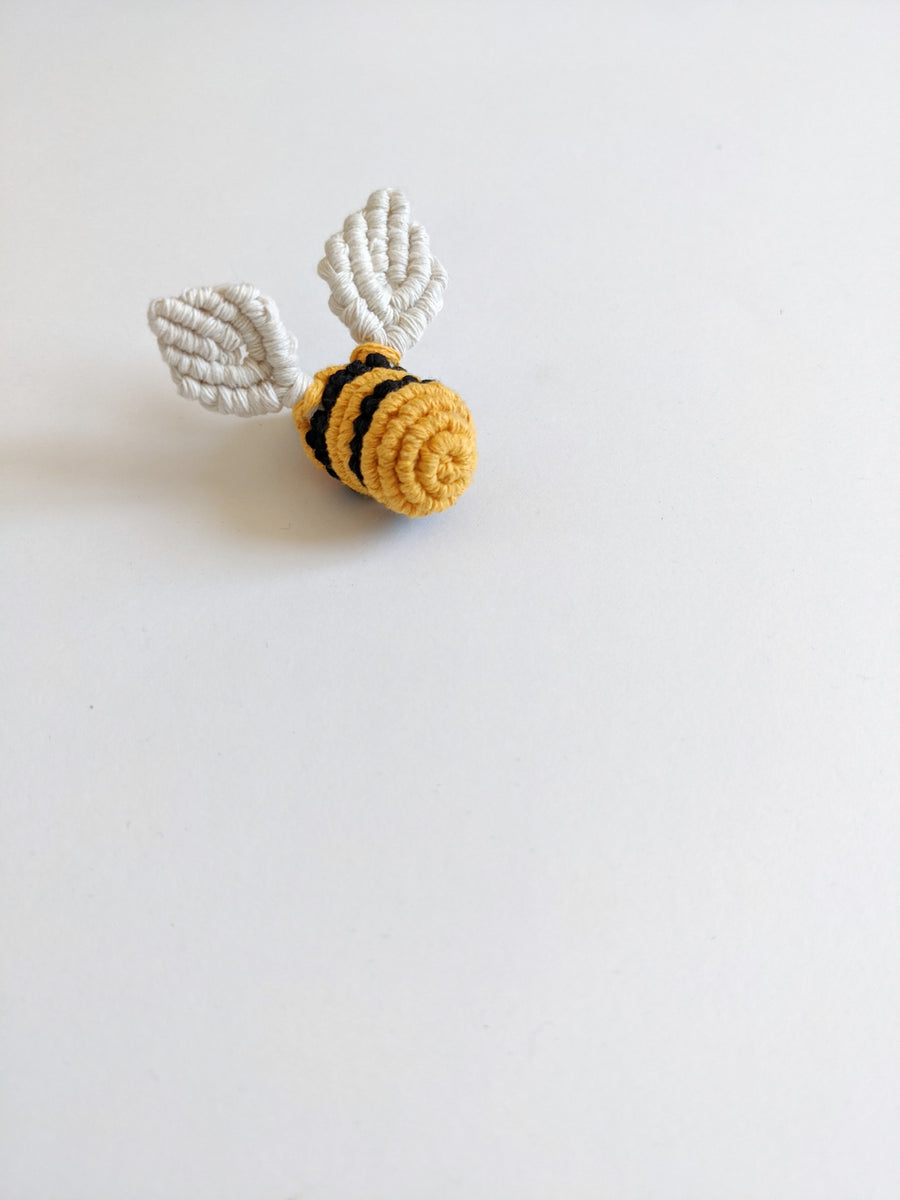 Macrame Mini Honey Bee Sculpture - Pack of 5 Bees